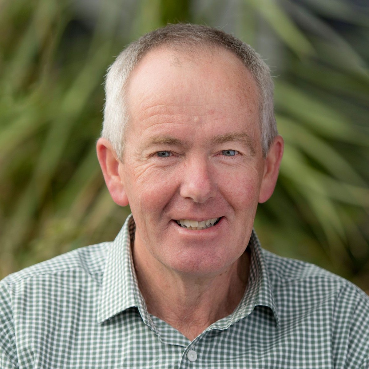 Advertising - Country-Wide Magazine